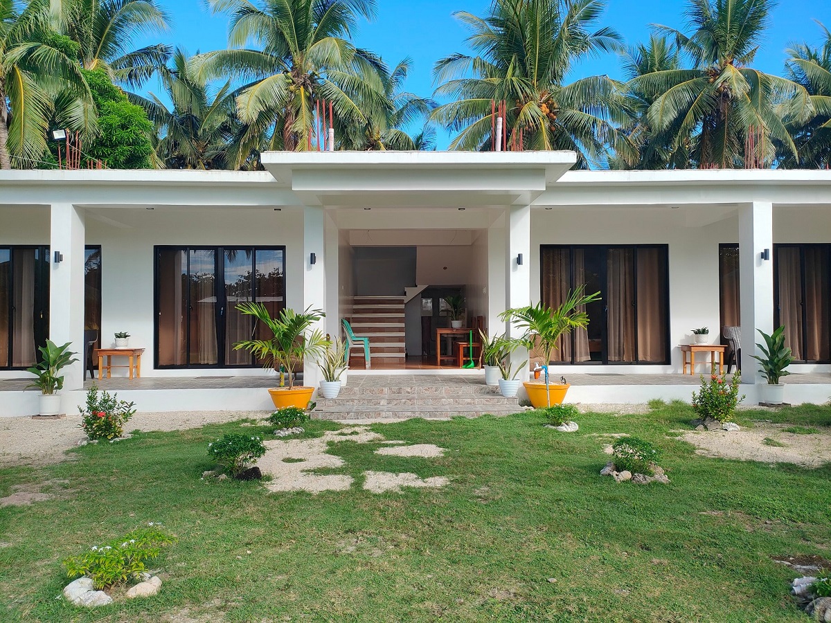 11 BEST Marinduque Resorts and Hotels - Tara Lets Anywhere