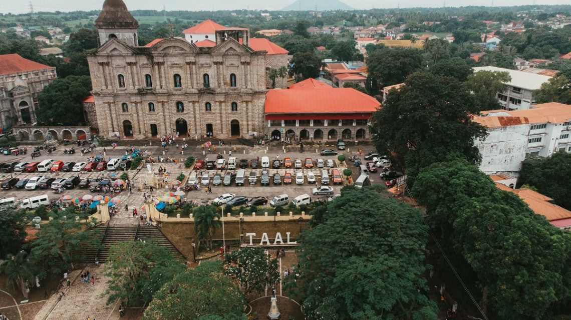 15+ BEST Batangas Tourist Spots and Things to Do - Tara Lets Anywhere