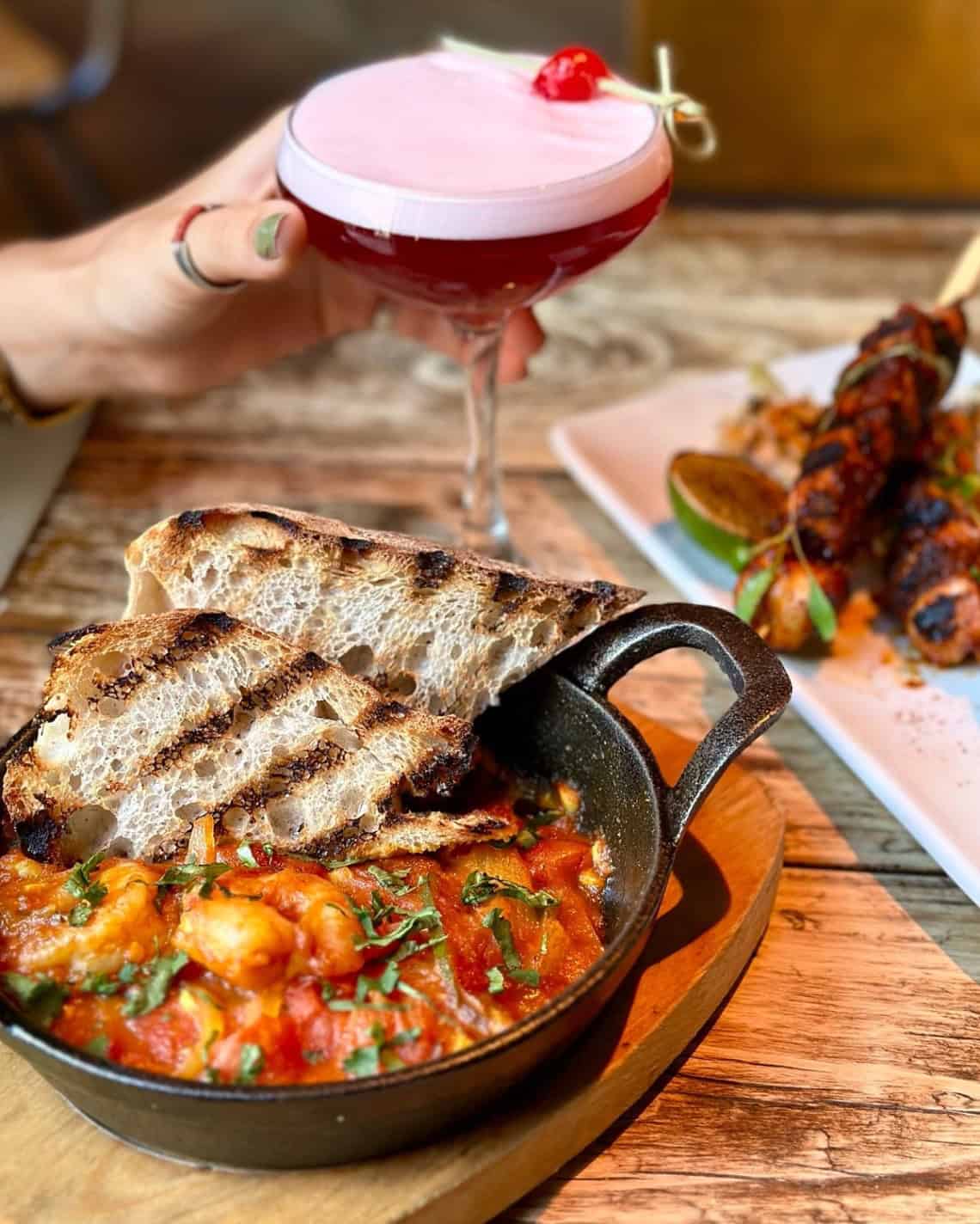 Weekend in Manchester: The Best Itinerary and Activities - Tara Lets ...