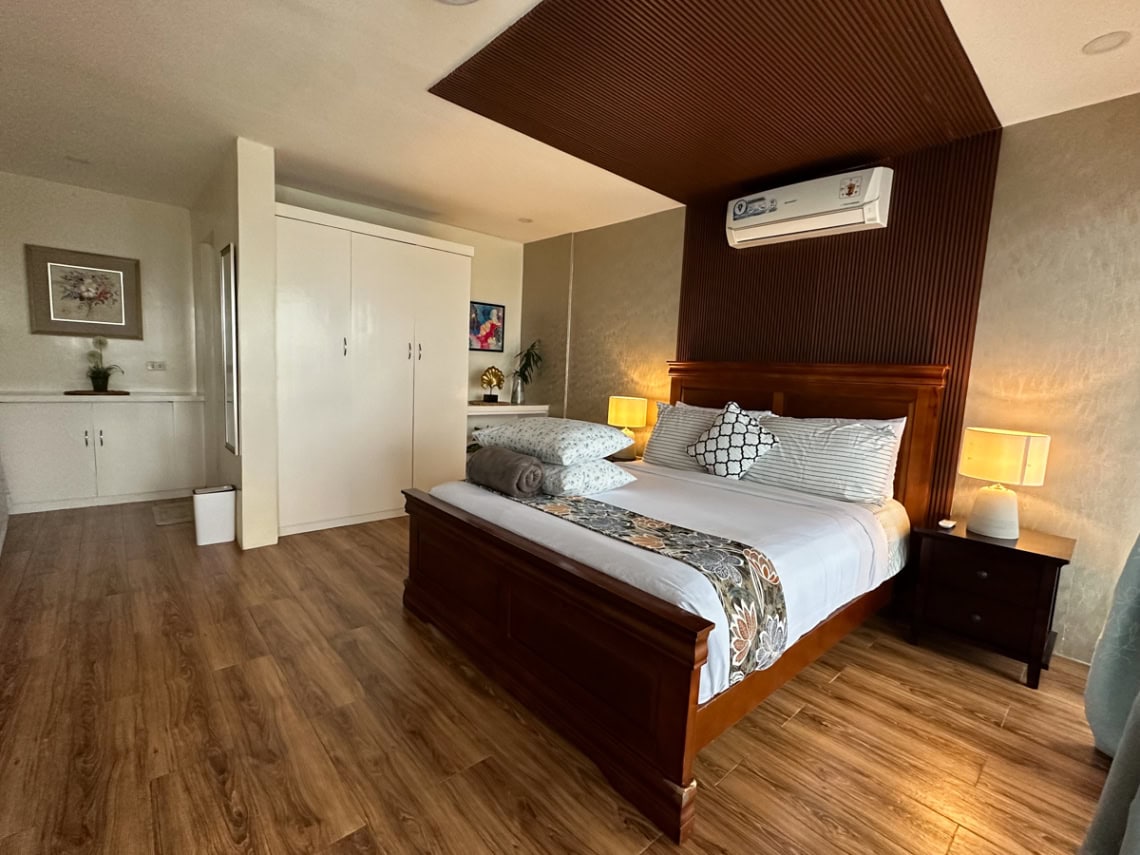 Lakeview Resort: Family-Friendly Private Resort with a View of Taal ...