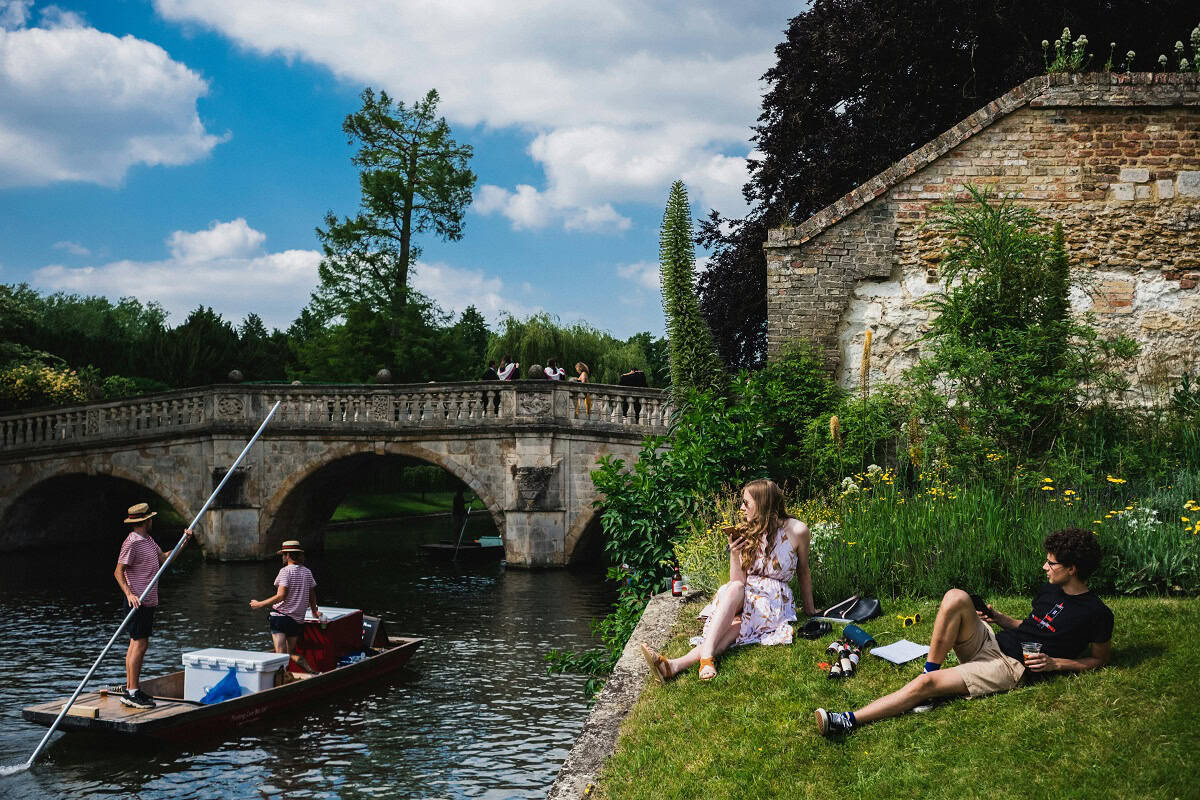 5 Tips for Staycations in the UK - Tara Lets Anywhere
