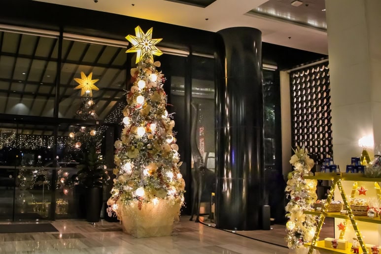A Remarkable Christmas at Seda BGC: Festivities and treats await - Tara ...